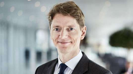 Robert Maersk Uggla_百度百科