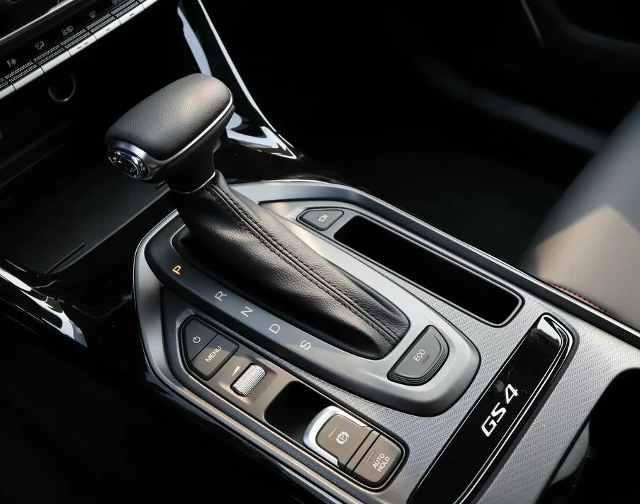 采访传祺GS4使用者，它有什么优点？全款135406元贵吗？_百科TA说