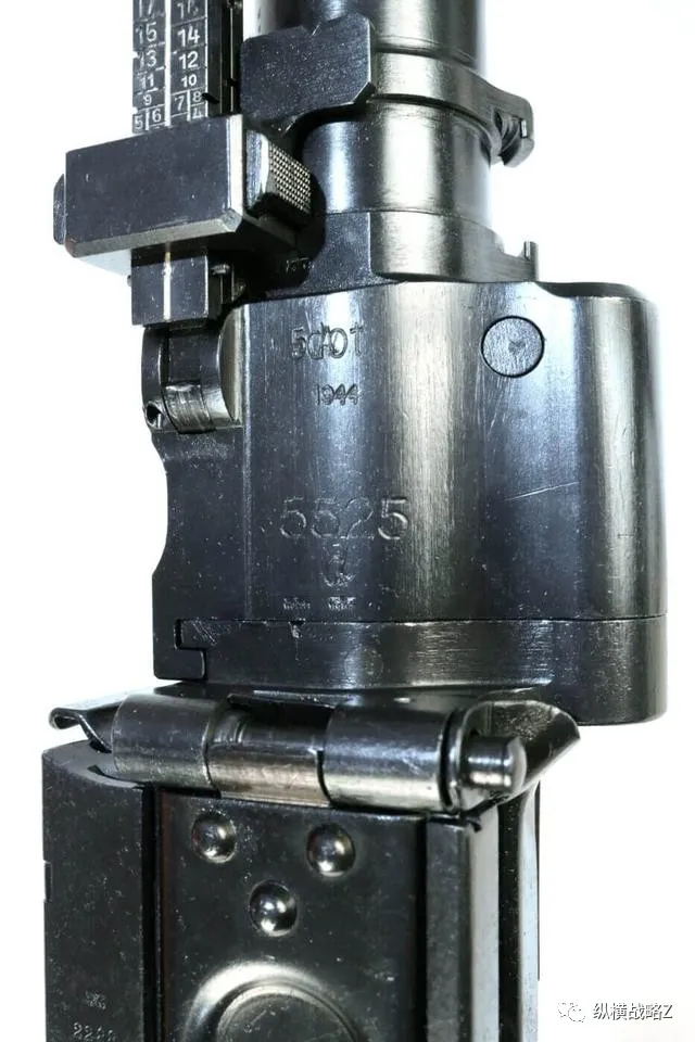 “黑科技”MG34通用机枪，改变步兵的作战方式，颠覆传统的重机枪_百科TA说