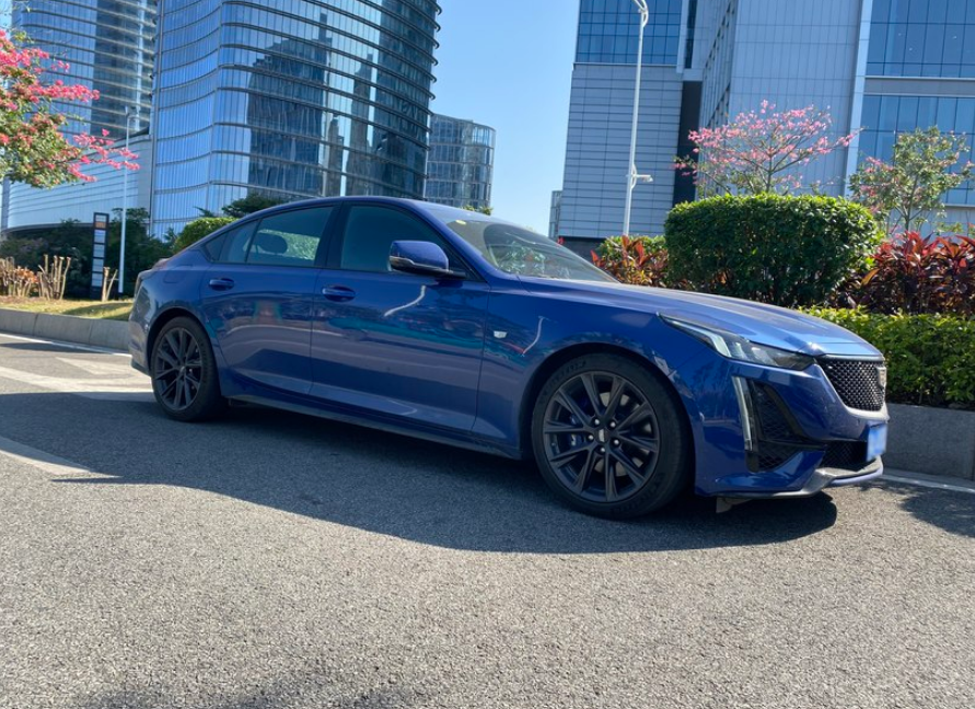 凯迪拉克CT5更新，顶配价格小涨！全系237马力后驱_百科TA说