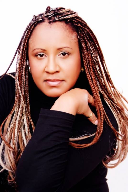 Helena Holmes_百度百科