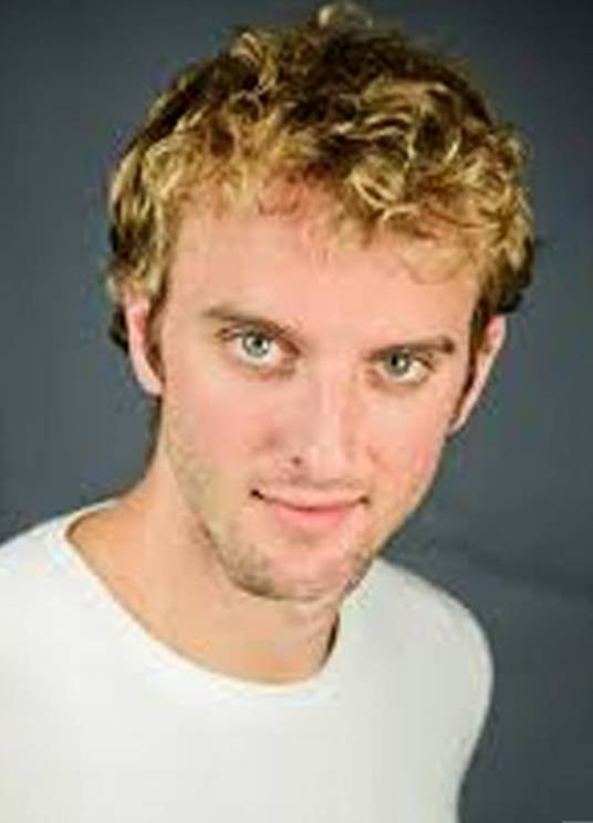 Alex Gravenstein_百度百科