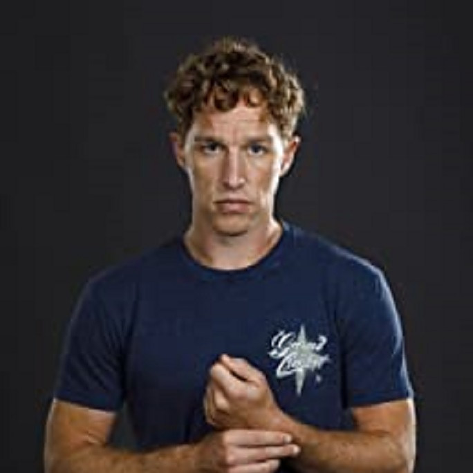 T. Ryan Mooney_百度百科