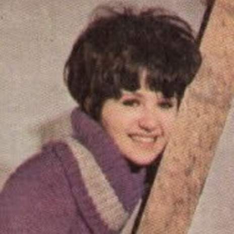 Adrienne Posta_百度百科