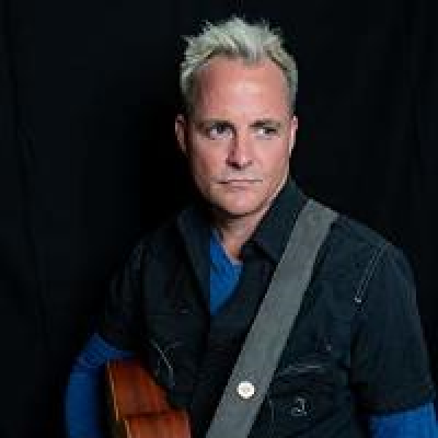 Bobby Field_百度百科