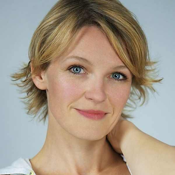 Caroline Scholze_百度百科