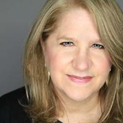 Debbie Gonzalez_百度百科