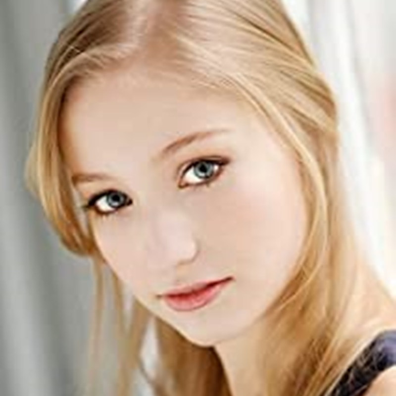 Ashley Hale_百度百科