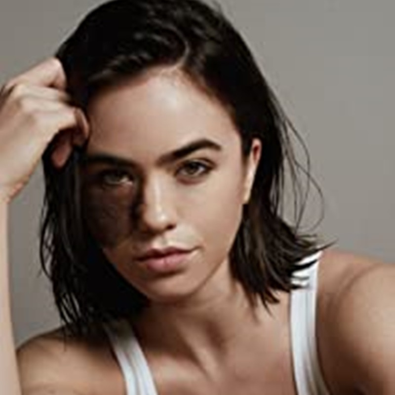 Cassandra Naud百度百科