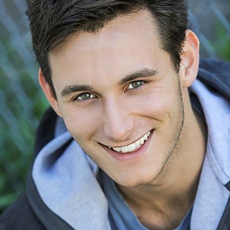 Ryan Panizza_百度百科