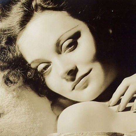 Elizabeth Inglis_百度百科