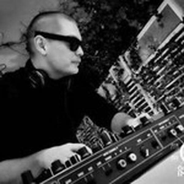 DJ Doom_百度百科