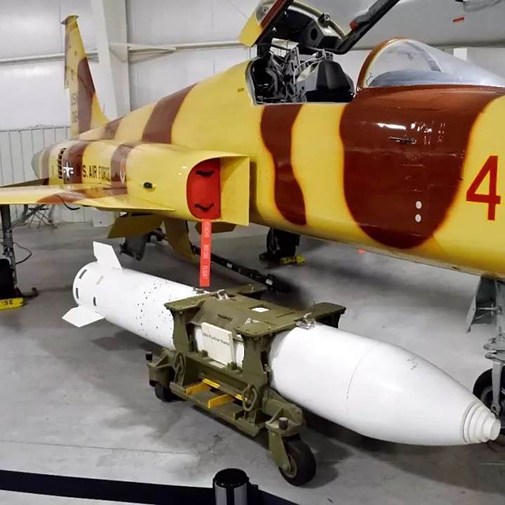 B83核弹_百度百科