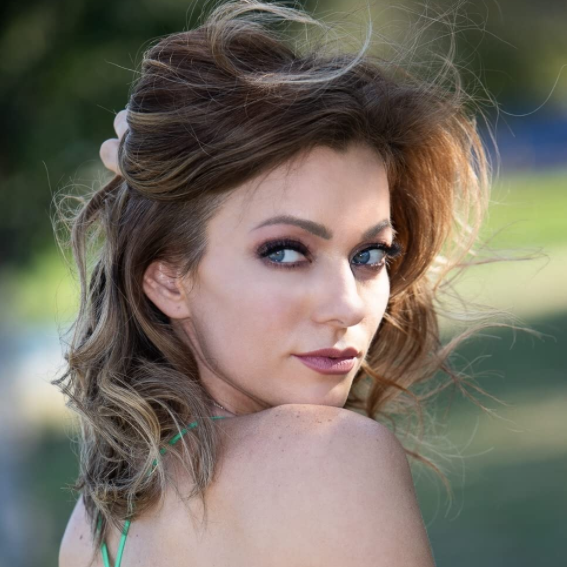 Ashley Mary Nunes_百度百科